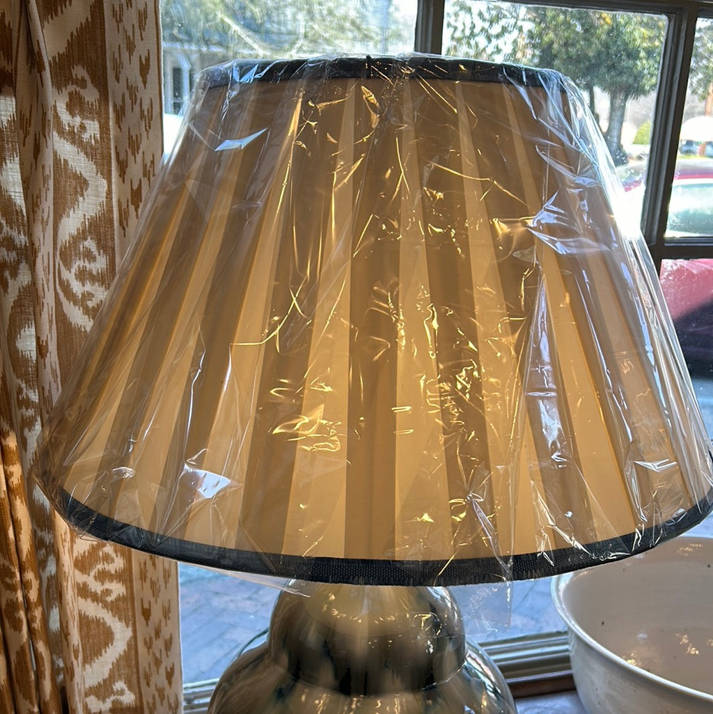 22 in Sugar Linen Lampshade with custom French Blue trim – James Farmer